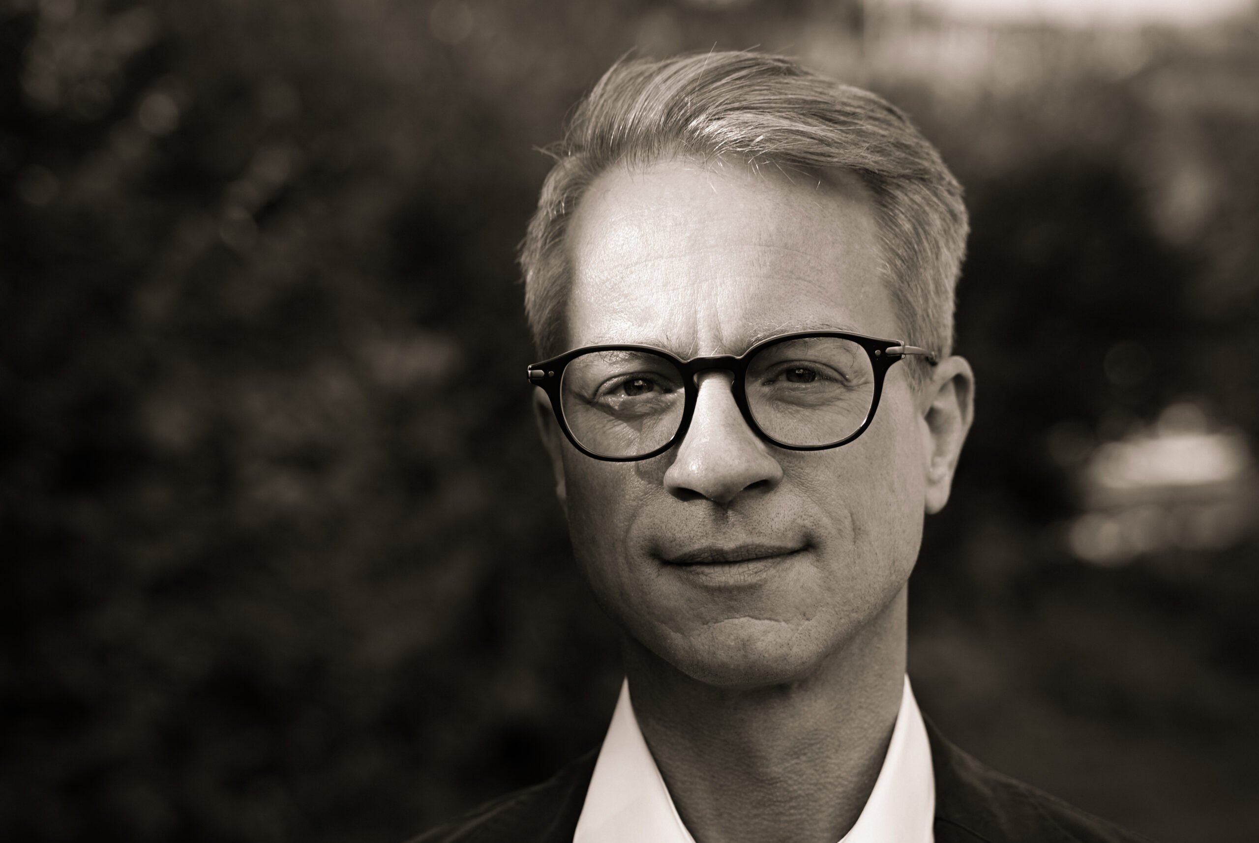 Dr Ansgar Rougemont-Bücking on Trauma, Psychedelics, and Holistic ...